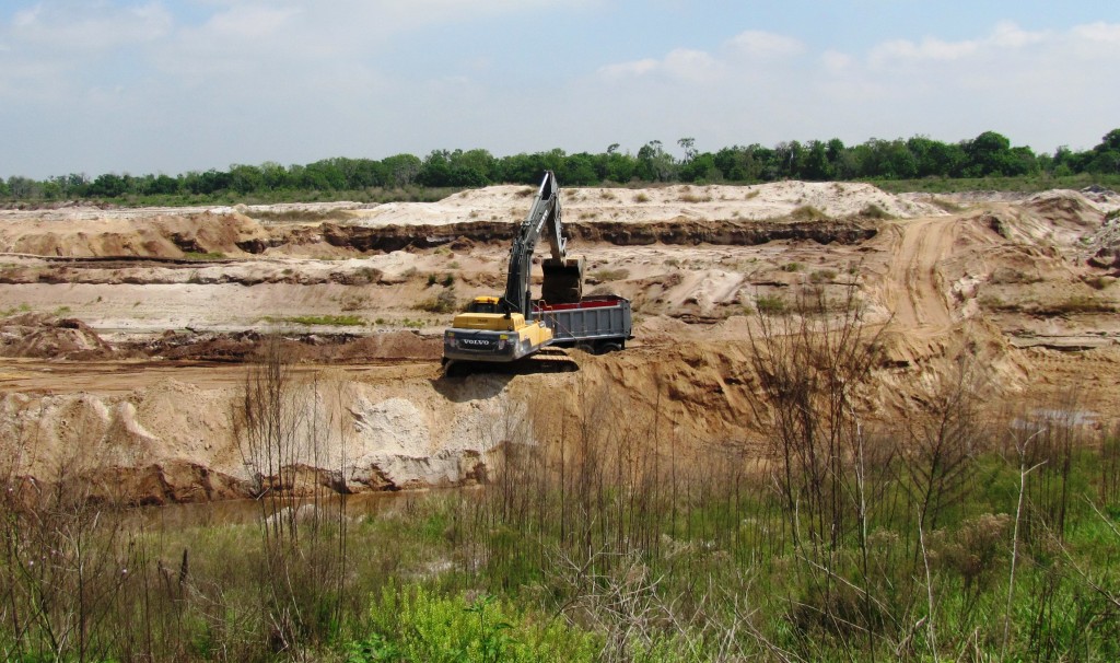 dirt pit edited - Transcor Recycling